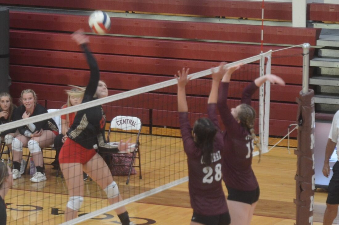 Wheeling Central earns sweep of Monroe Central | News, Sports, Jobs ...